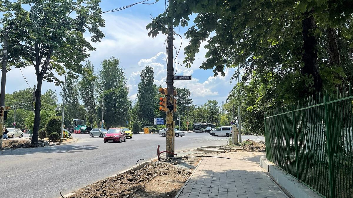 Restricții de trafic, timp de cinci zile, pe bulevardul Ferdinand din Constanța pentru lucrări ...