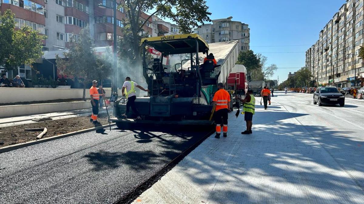 Asfaltarea carosabilului continuă pe bulevardul 1 Decembrie 1918 – CTnews