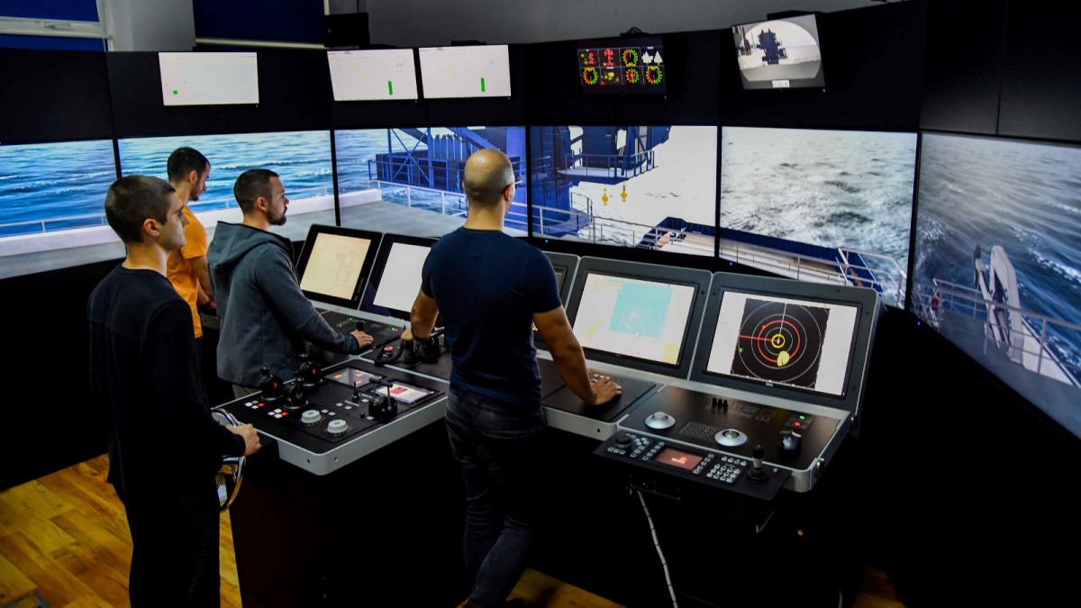 UMC are cel mai nou simulator de Poziționare Dinamică (Dynamic ...