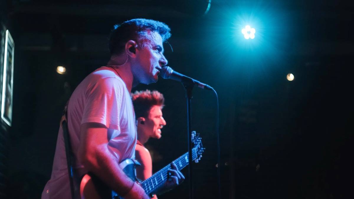 #CONCURS Câștigă 2 invitații duble la concertul Vunk de la Harlequin by ...