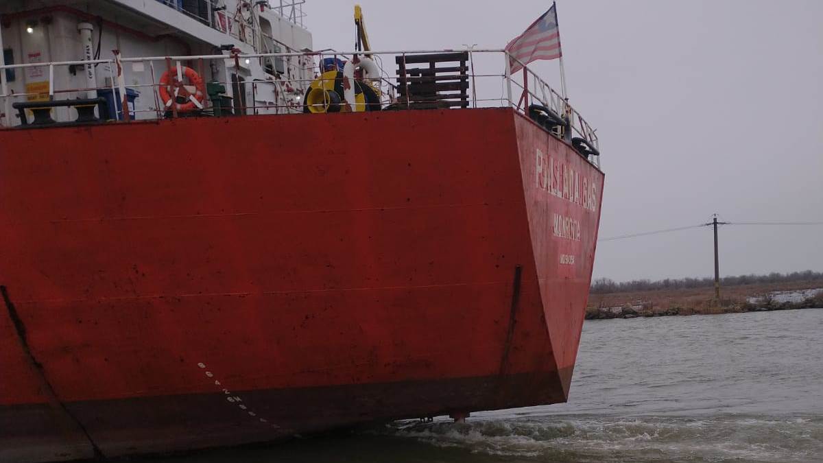 ARSVOM s-a deplasat pe Canalul Sulina după ce un marinar a acuzat ...